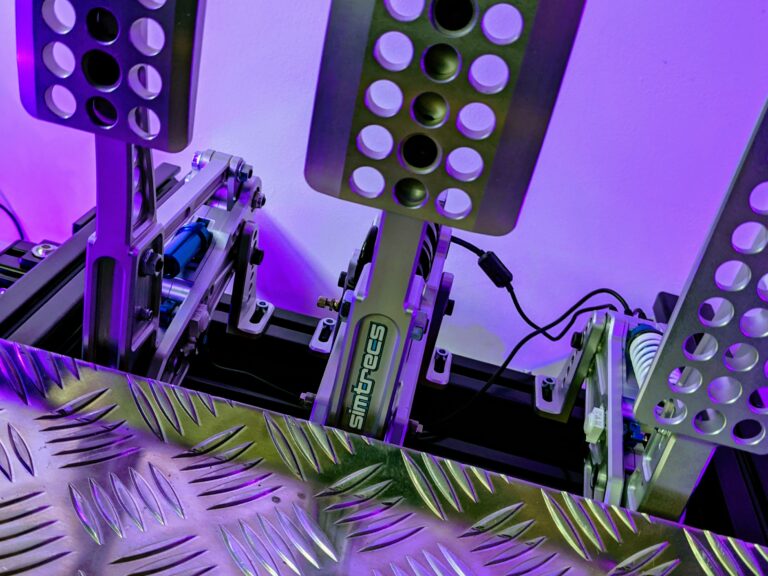 Review: SimTrecs ProPedal GT Hydraulic Sim Pedals