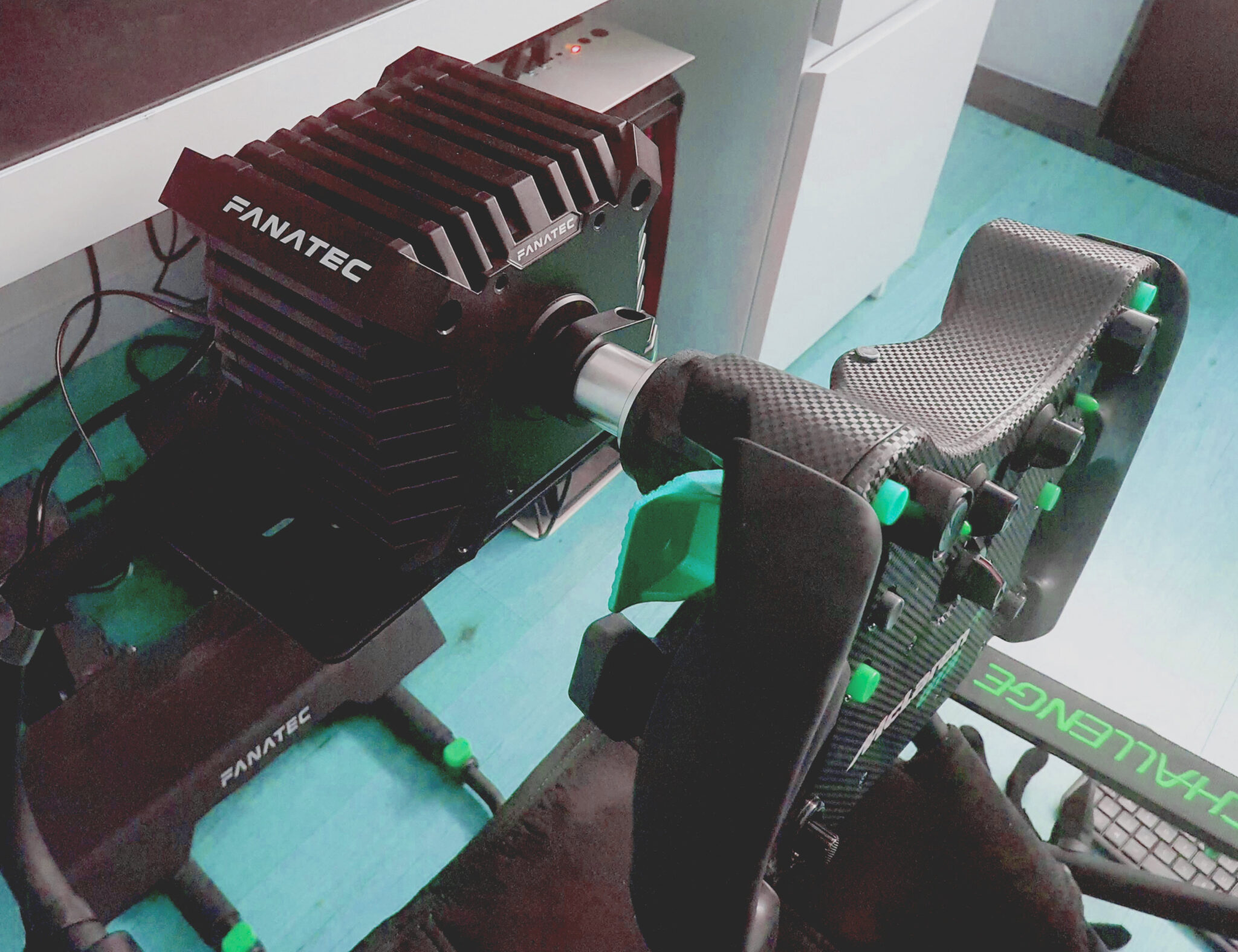 How to Build the Cheapest Racing Simulator Cockpit