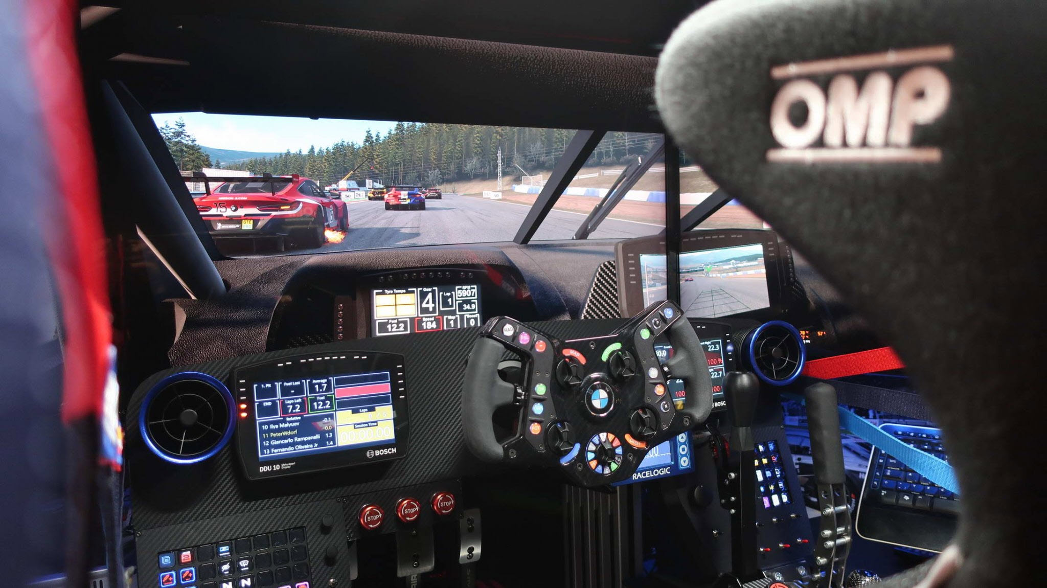 Opinion: VR or Triple Monitors - Which is Best for Sim Racing?