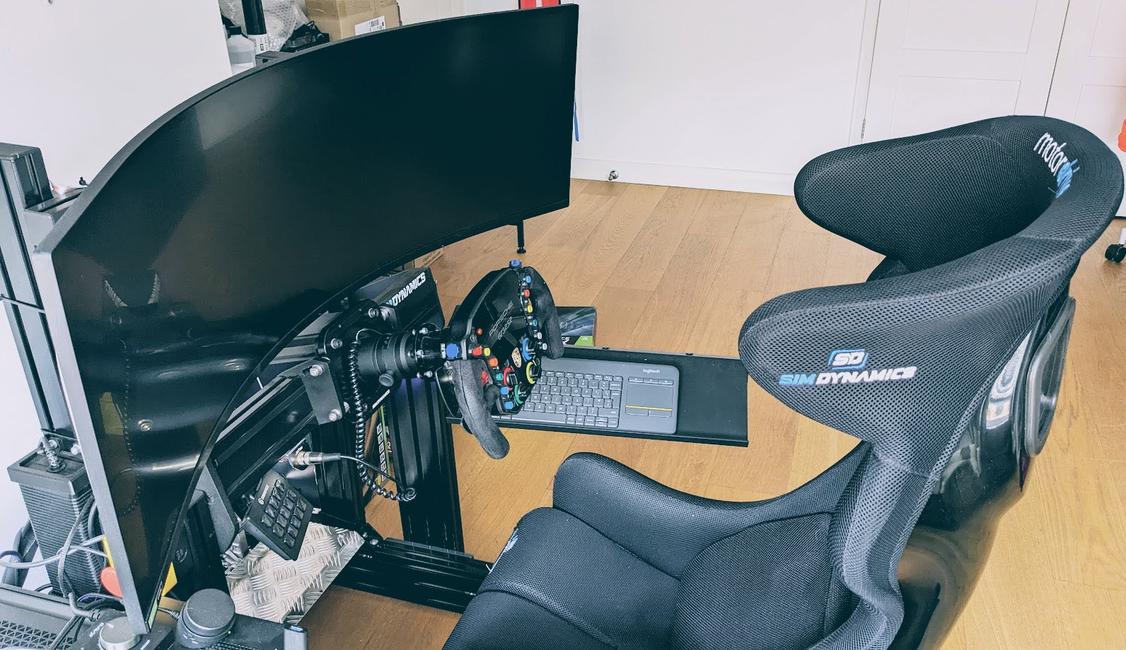 Monitor Stands and Mounts for Sim Racing – Buyer's Guide