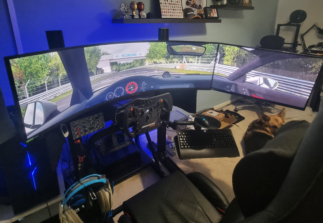 The Best Monitors for Sim Racing - Buyer's Guide
