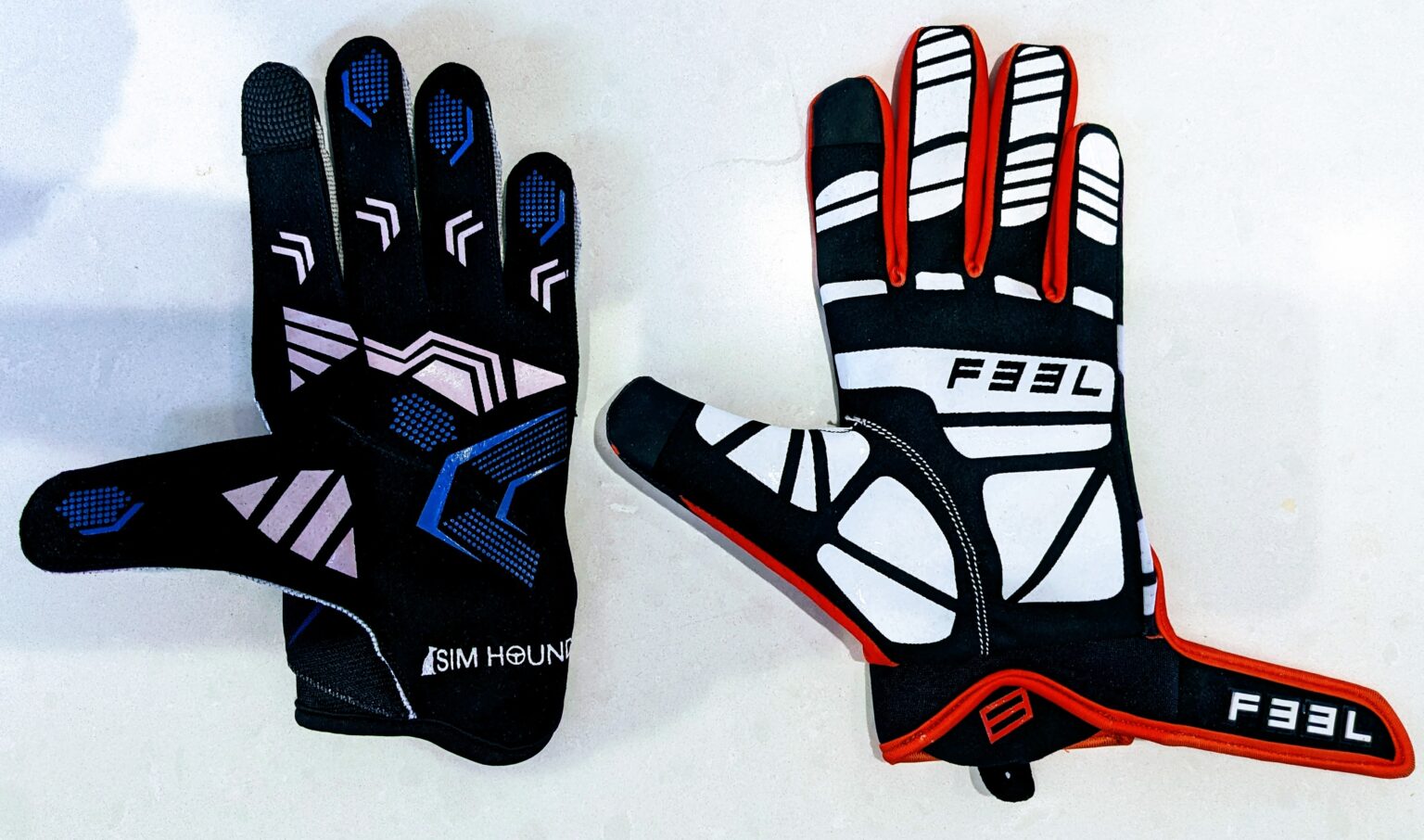 The Best Sim Racing Gloves Buyer's Guide: 2025 Edition