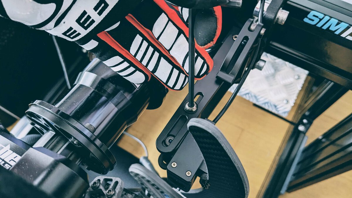 Push-Pull Rally Shifter from Sim-Lab: Review