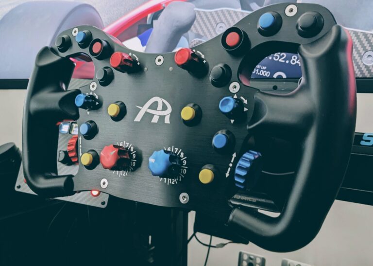 The Best Sim Racing Wheels: Buyer's Guide