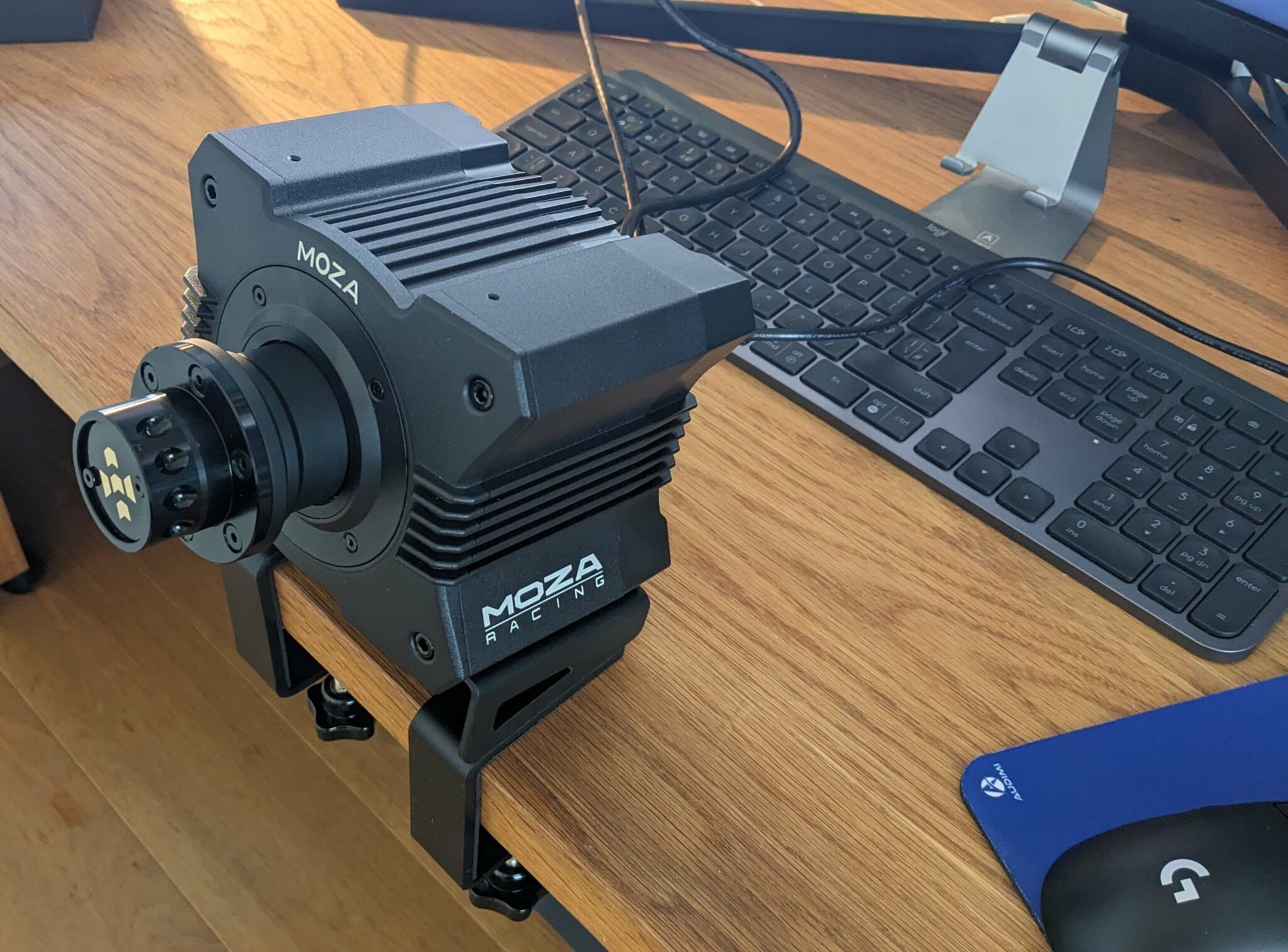 Moza's R3 is a Solid Budget / Beginner Sim Racing Wheel