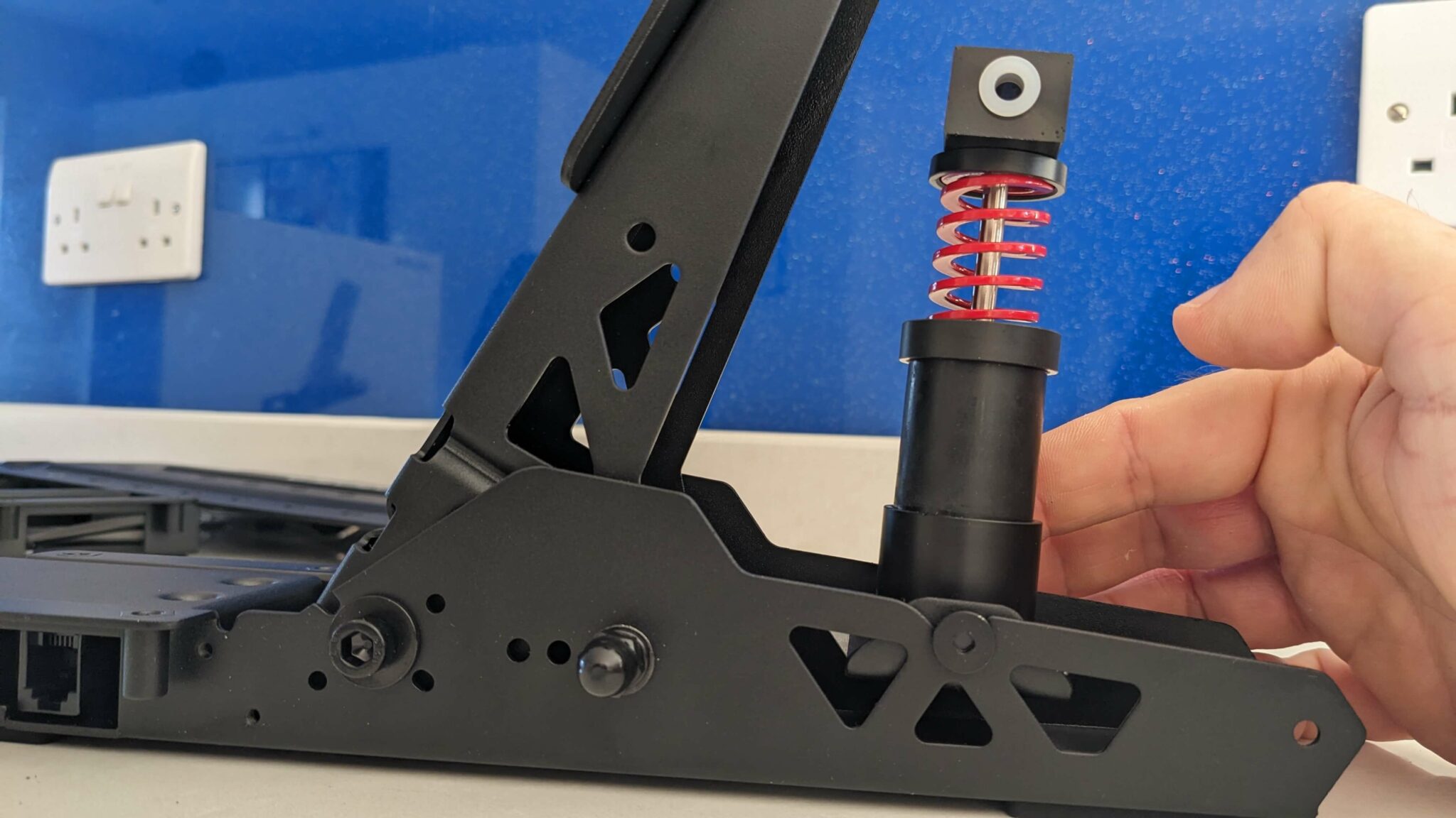 Moza R5 Review: Build a Sim Racing Setup on a Budget
