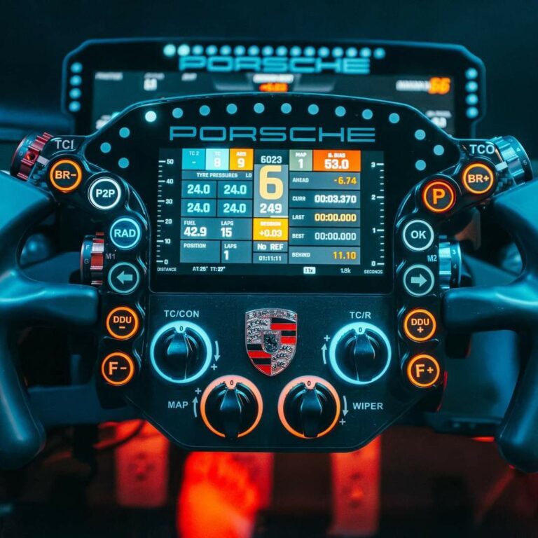 Grid Engineering: Porsche 911 RSR Sim Racing Steering Wheel Review