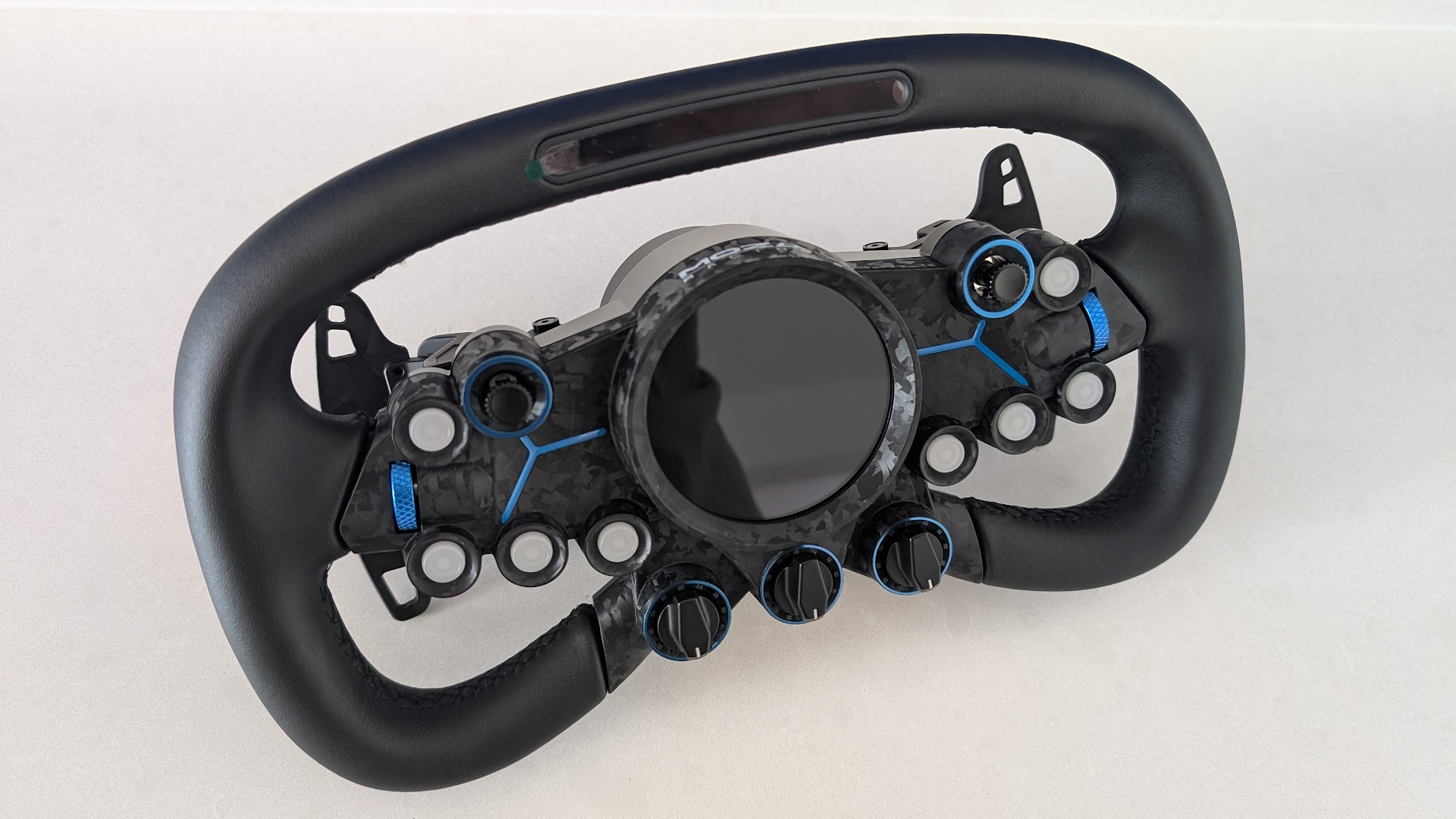 The Best Sim Racing Wheels: Buyer's Guide