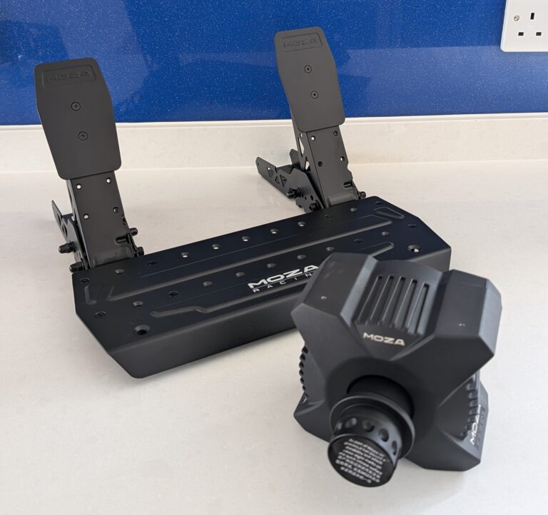 Moza's R3 is a Solid Budget / Beginner Sim Racing Wheel