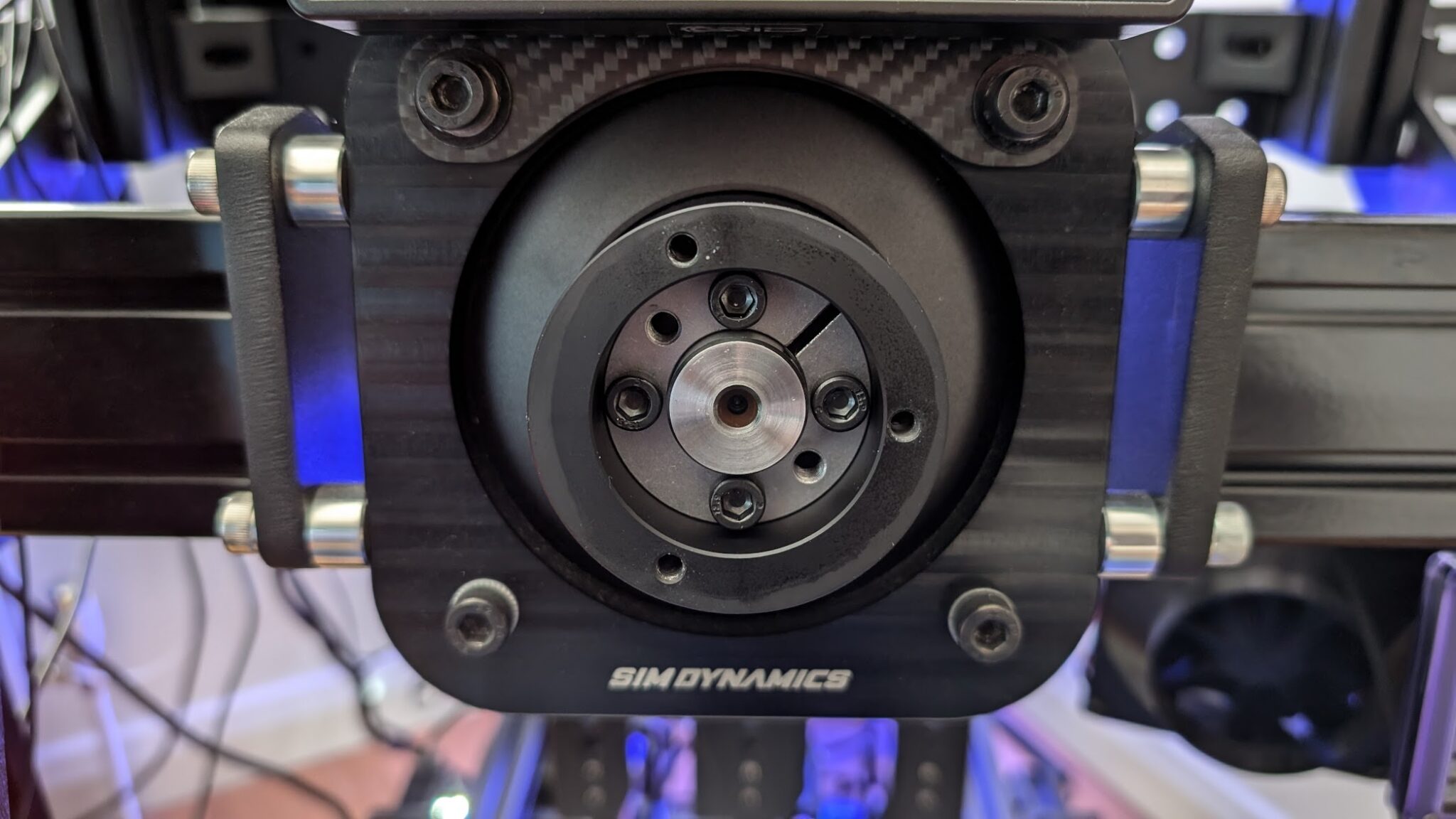 How to Fit a Moza Wheel to a Simucube Wheelbase